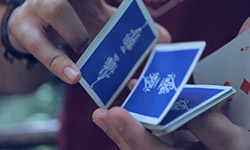 Mercury • Cardistry & magic tutorials